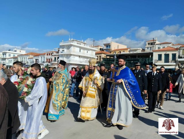 Λαμπρός ο εορτασμός των Θεοφανείων στη Νεάπολη