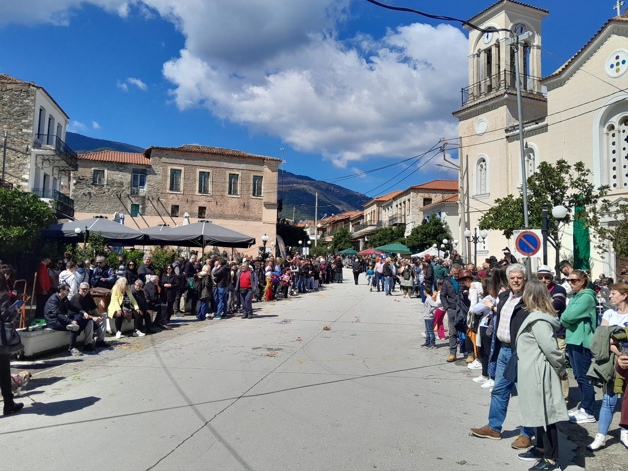 Απίθανη «Μουτζουροδευτέρα» έζησε το Καστόρι
